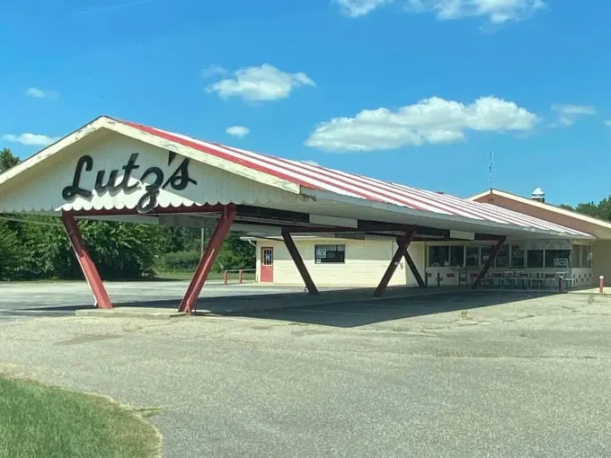 lutzs drive in 2