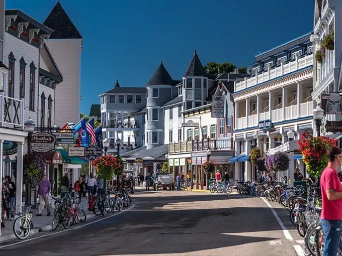 mackinaw city 2
