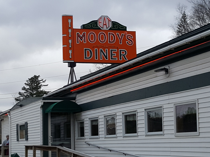 Moody's Diner 6