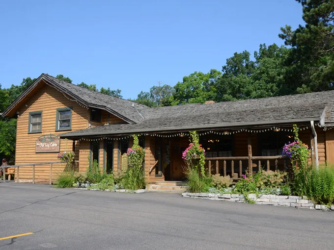 old log cabin 1