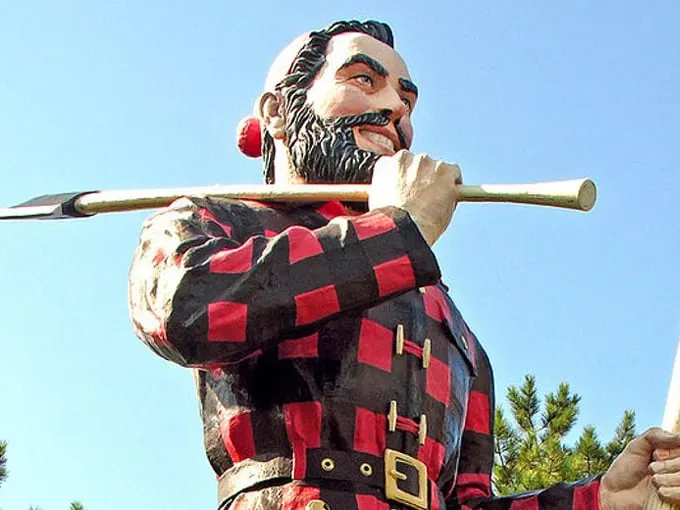 Paul Bunyan Statue 5