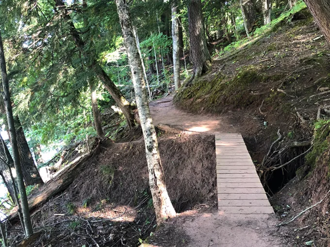 Presque Isle River Waterfalls Loop Trailhead 3