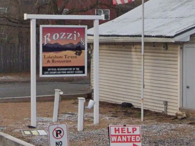 rozzis lakeshore tavern 1