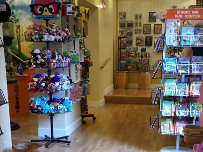 sweet candy store near me        <h3 class=