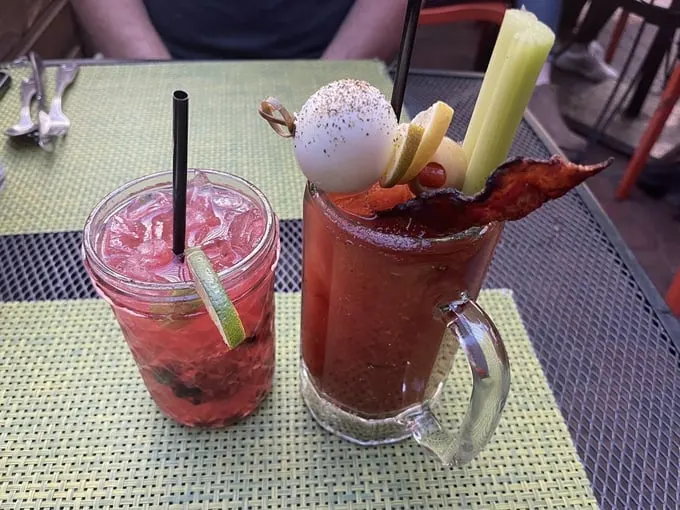 the tavern hotel 9