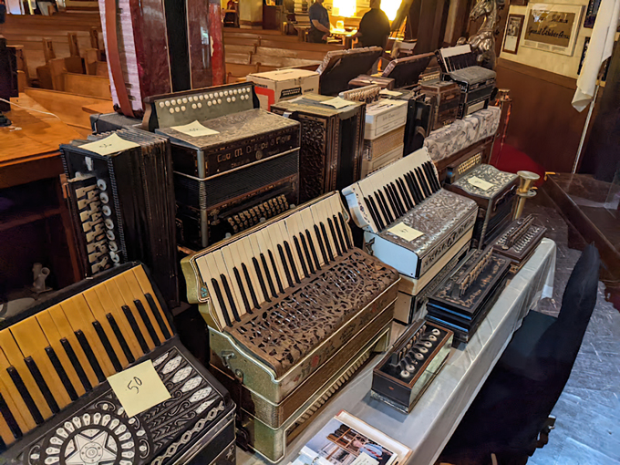 world of accordions museum 5