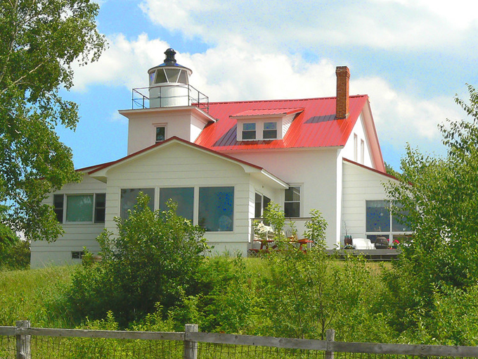 eagle river lighthouse 7