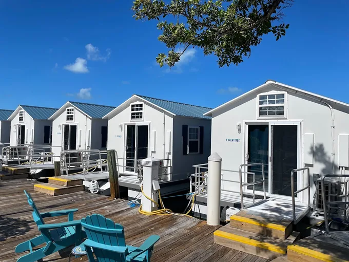 aqua lodges 1