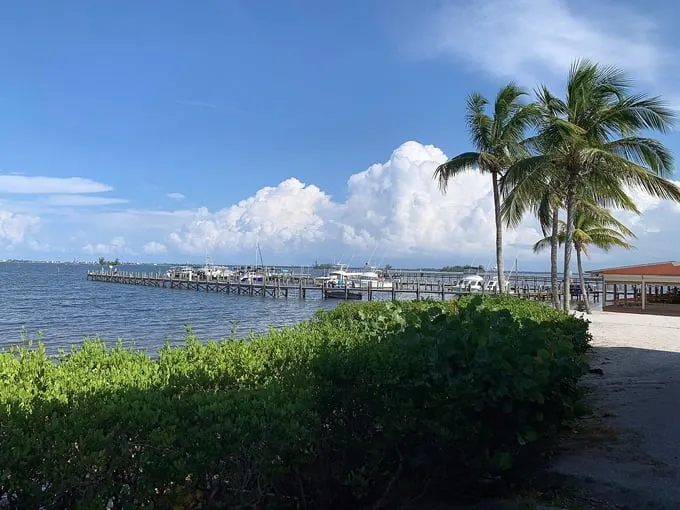 capt. hirams resort sebastian