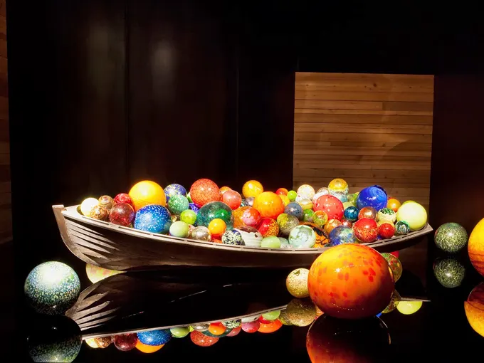 chihuly collection 6