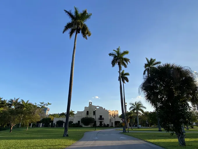 curtiss mansion 1