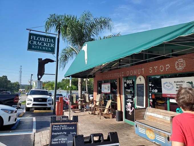 florida cracker kitchen 1