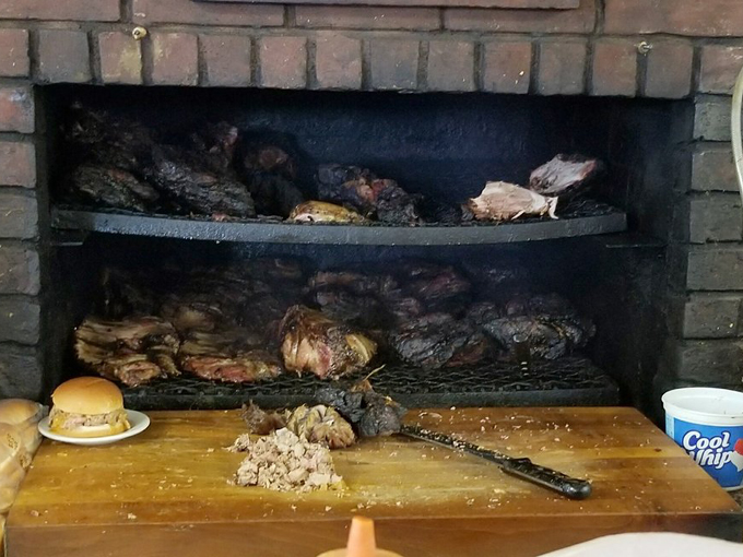 georgia pig barbecue 3