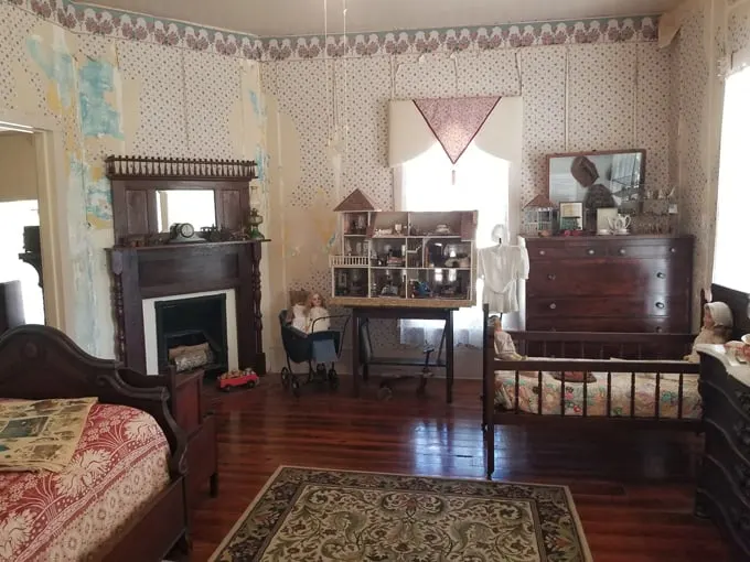 may stringer house 5