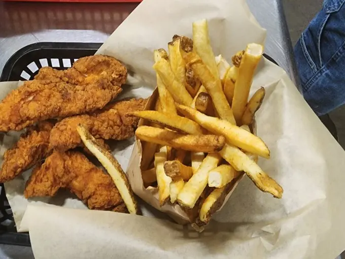 pudgees eatery market 4