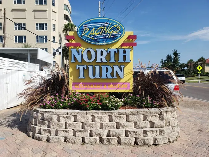 racings north turn 1