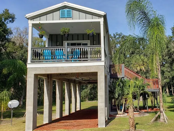strawberry fields stilt house 1