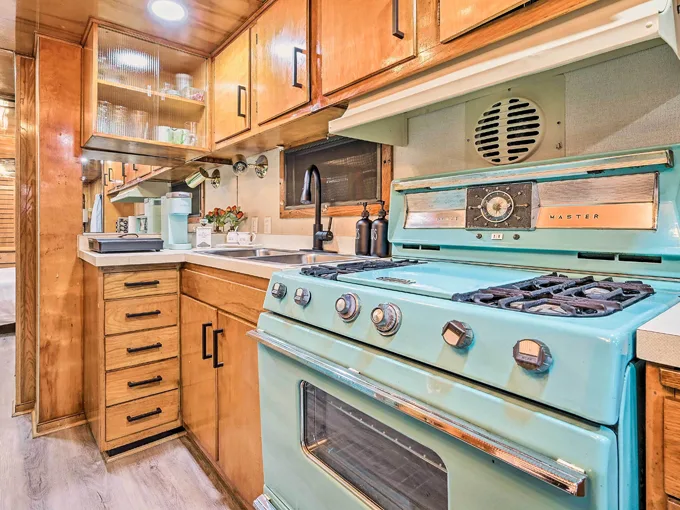 vrbo cabin 6