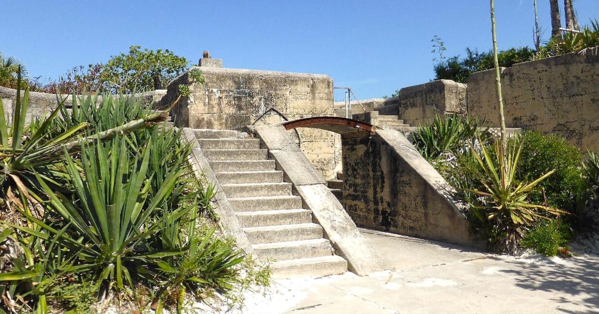 abandoned fort florida ruins ftr