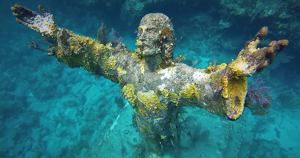underwater statue florida park ftr