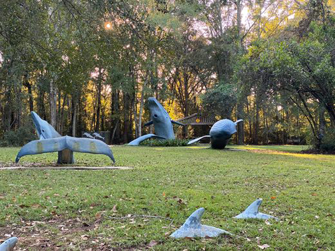 9/11 Whale Sculptures 2