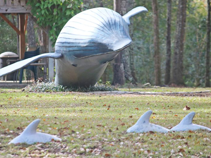 9/11 Whale Sculptures 6