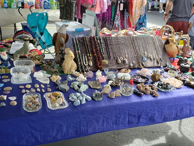 ba flea market 3