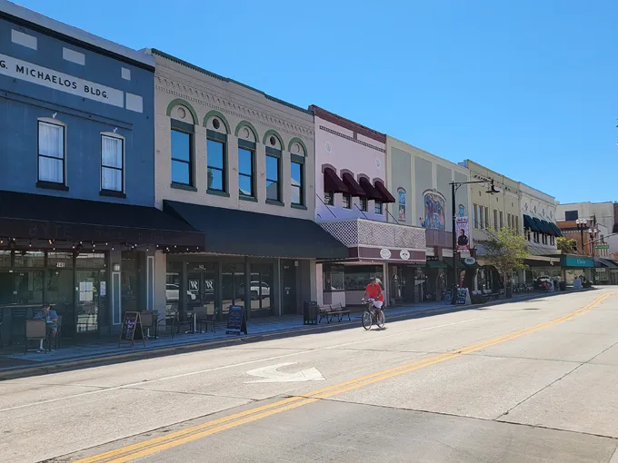 downtown deland 1