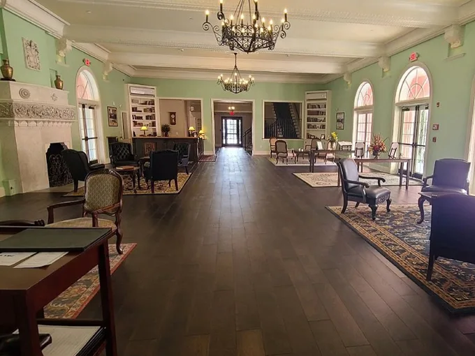 hacienda hotel 3