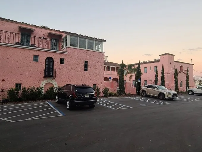 hacienda hotel 8