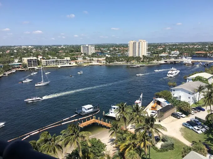 hillsboro inlet light 9