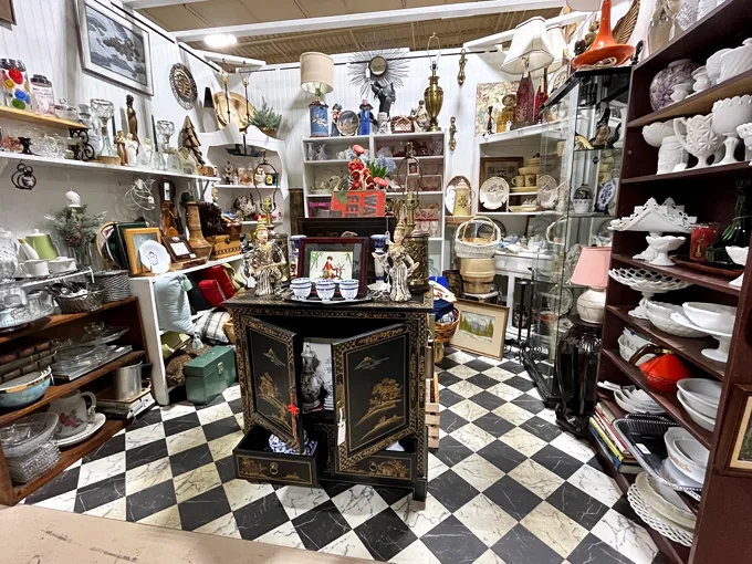 lakeland antique mall 7