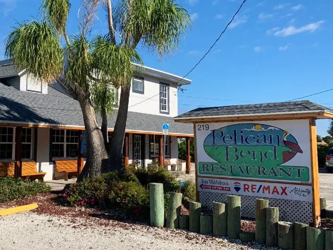 pelican bend 1