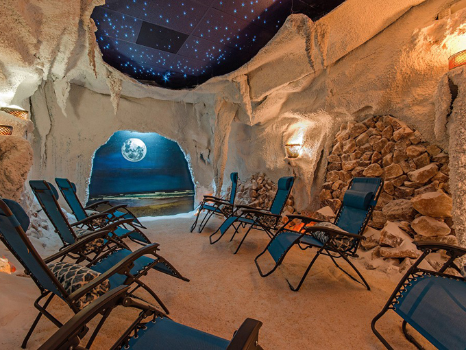 salt therapy grotto spa 5