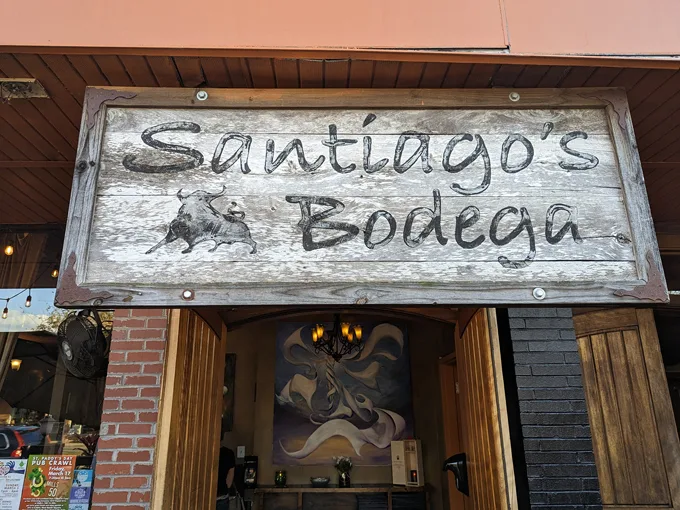 santiagos bodega 1