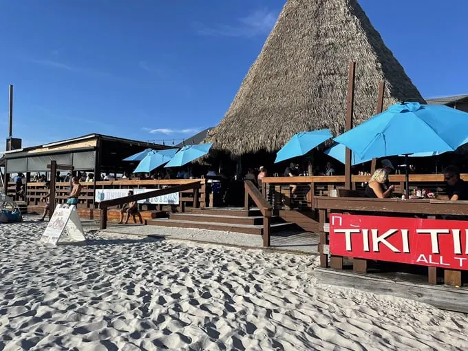 sharkys beachfront restaurant