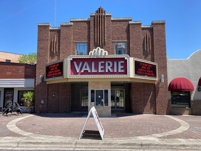 valerie theatre 2