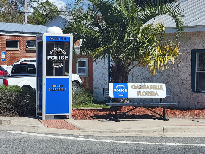 worlds smallest police station 2