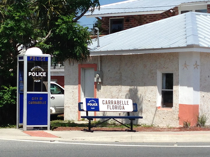 worlds smallest police station 7