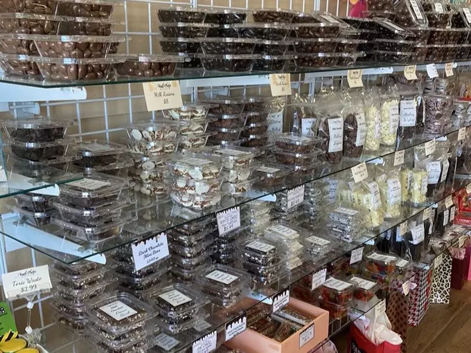 angell phelps chocolate factory 3