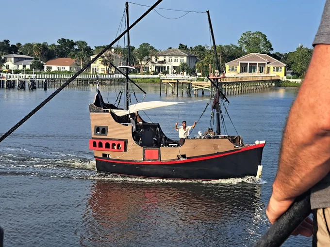 black raven pirate ship 1