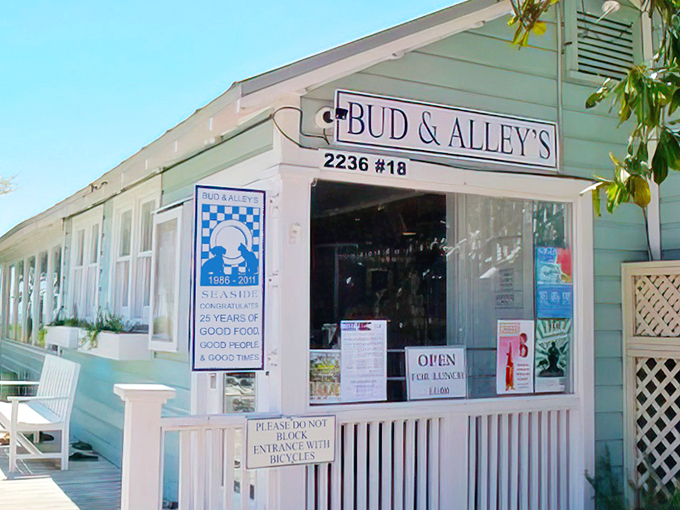Bud & Alley’s Waterfront Restaurant & Bar 1