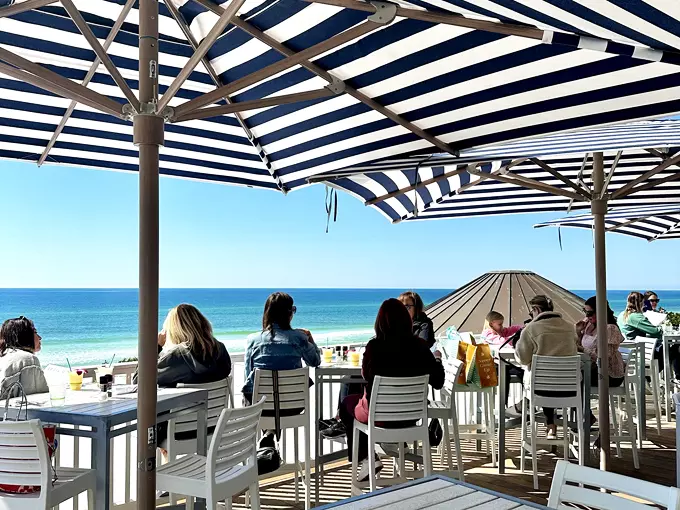 Bud & Alley’s Waterfront Restaurant & Bar 2