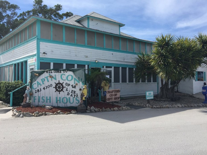 captn cons fish house 1