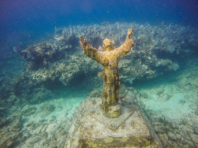 christ of the abyss 3