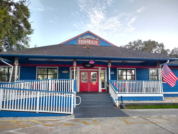 deland fish house 1