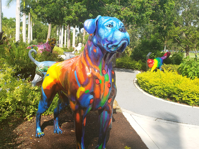 dogs and cats walkway and sculpture gardens at maurice a. ferre park 5