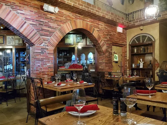 el carajo international tapas wines 3
