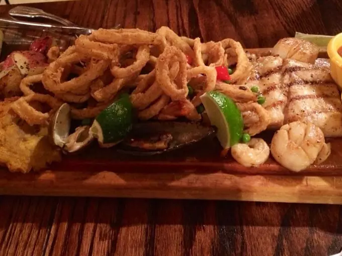 el carajo international tapas wines 5
