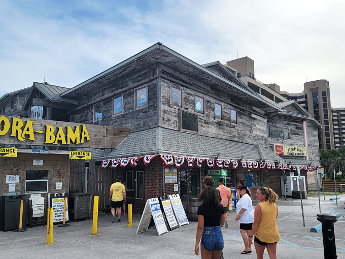 flora bama lounge and oyster bar 1